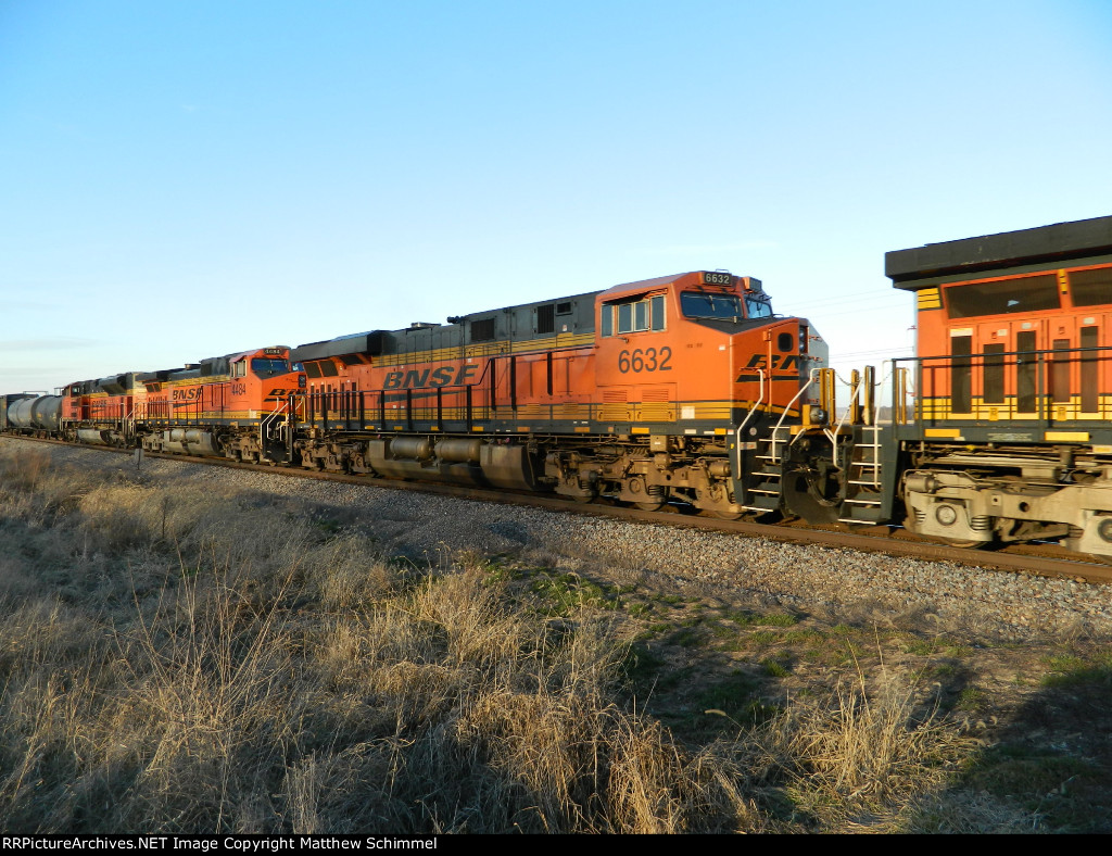 BNSF 6632